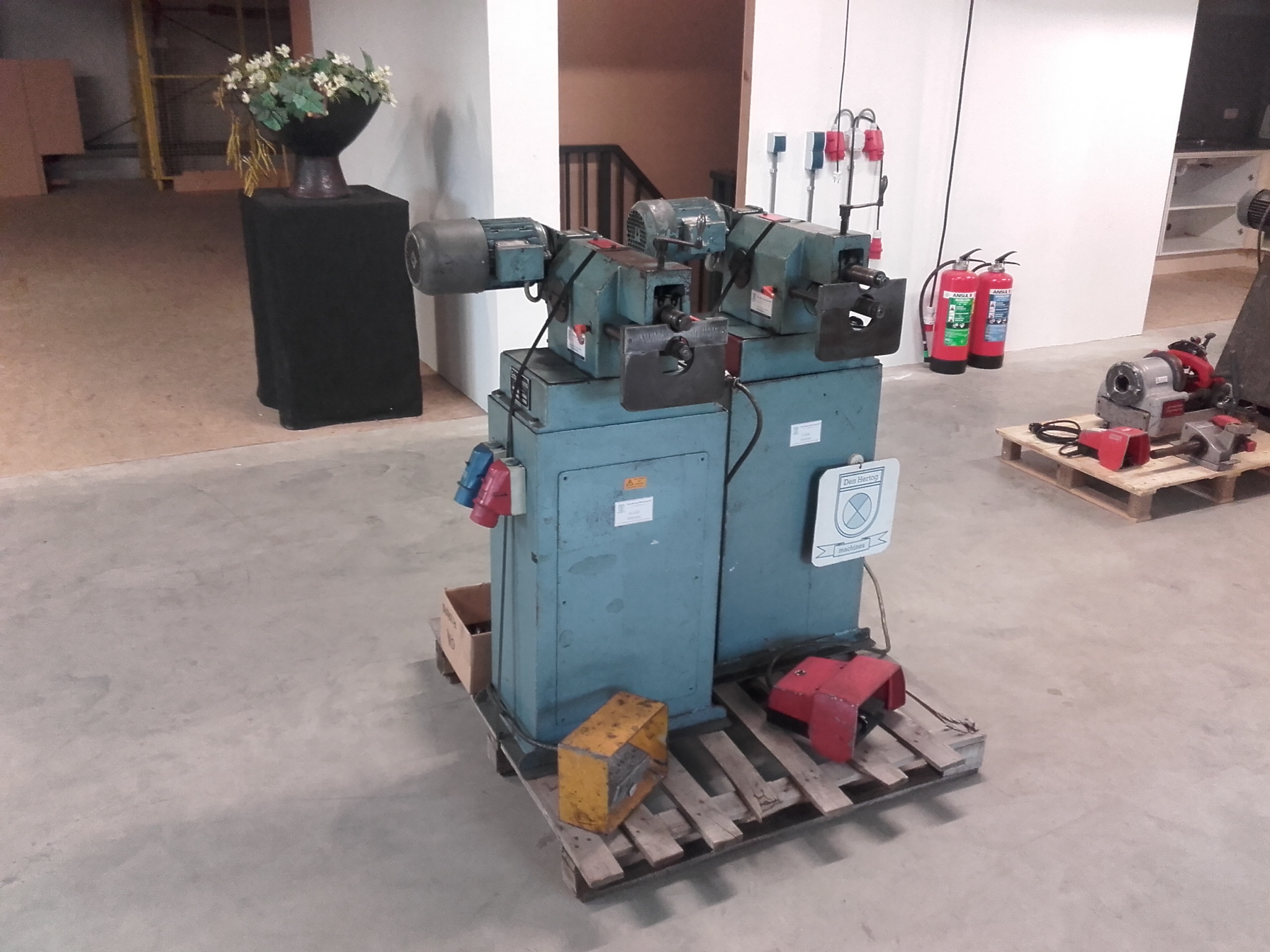 Gebruikte machines :: Metaalbewerking :: Voormachine :: Schwartmanns ...