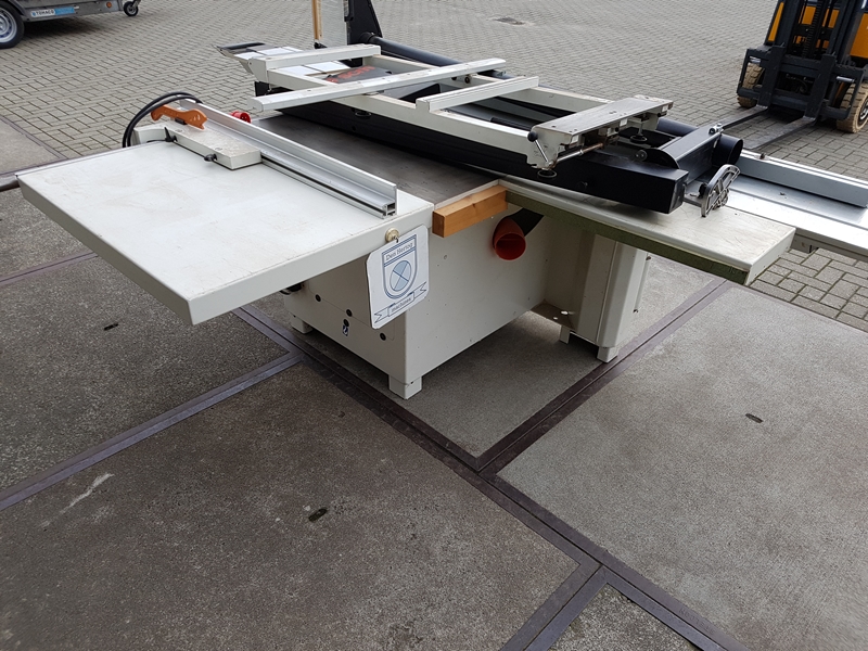 Formaatzaag SCM SI 350 E met voorrits en 45 graden